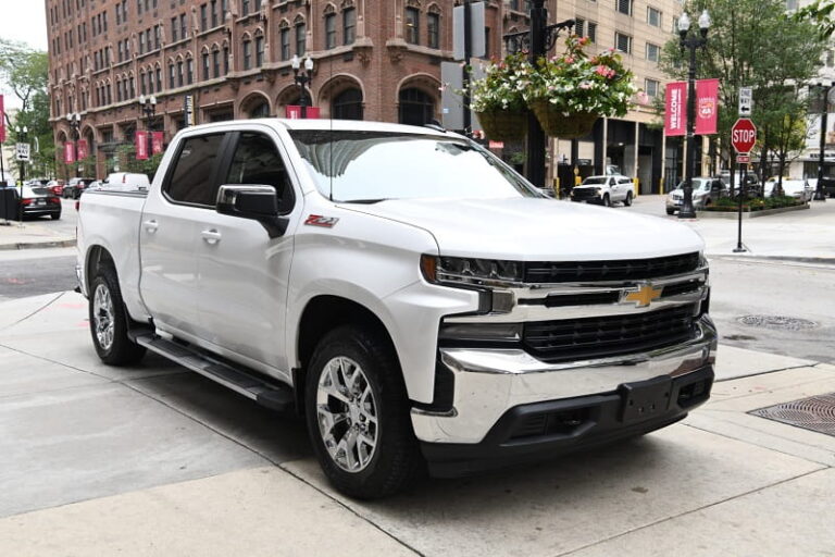 Used Chevy Silverado Trucks for Sale in Chicago | Mechanic Guide
